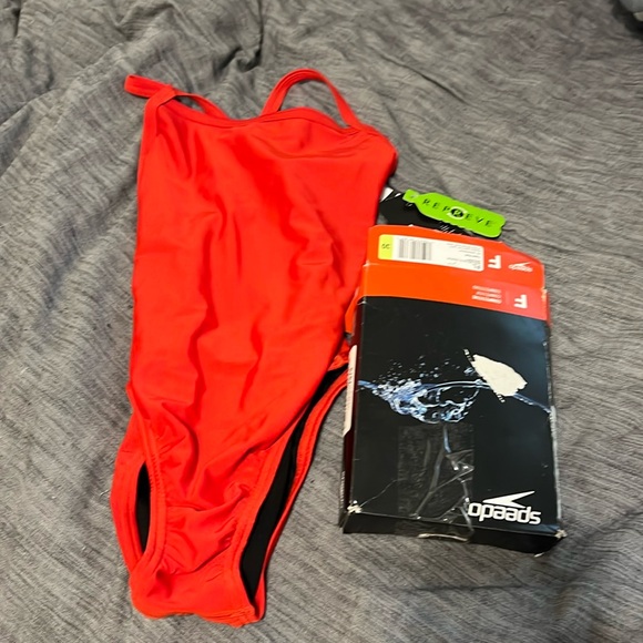 Speedo | Swim | Speedo Womens Eco Solid Fly Back Competition Suit Red ...